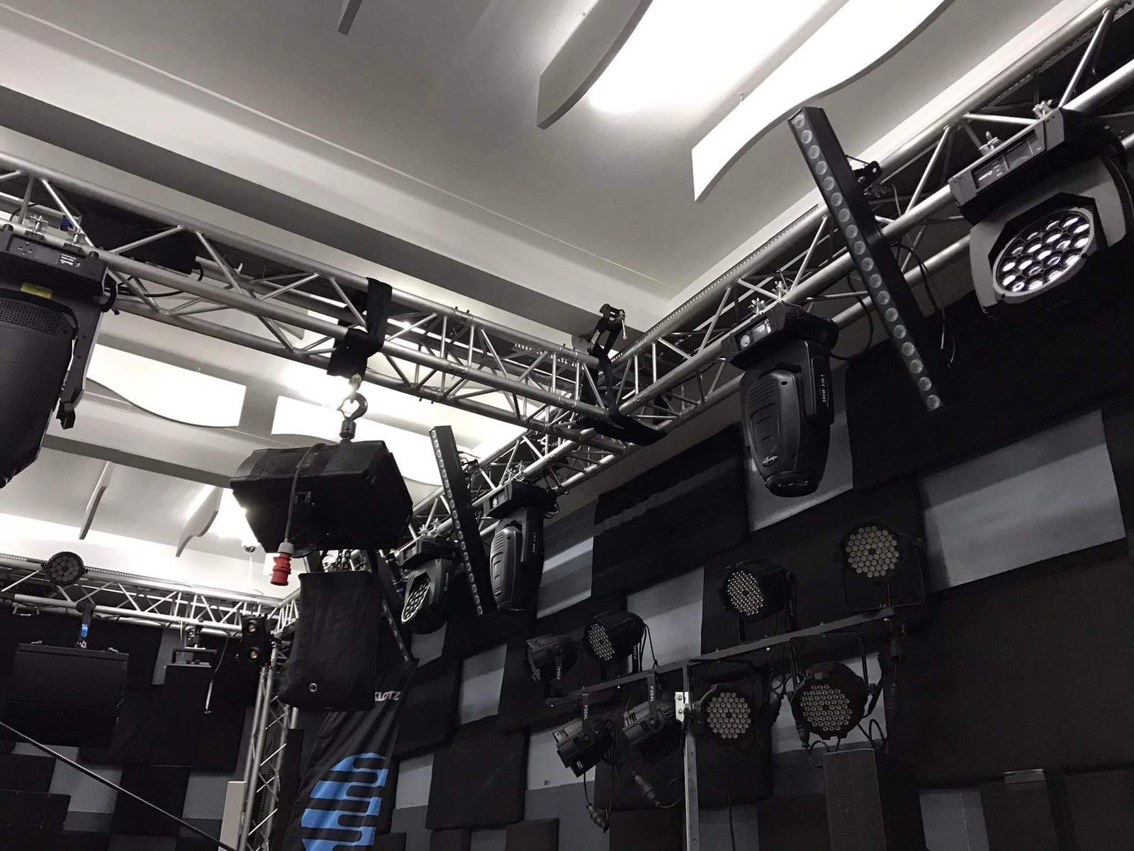 New showroom for Beyond the Blue – SIXTY82 Doughty Asia